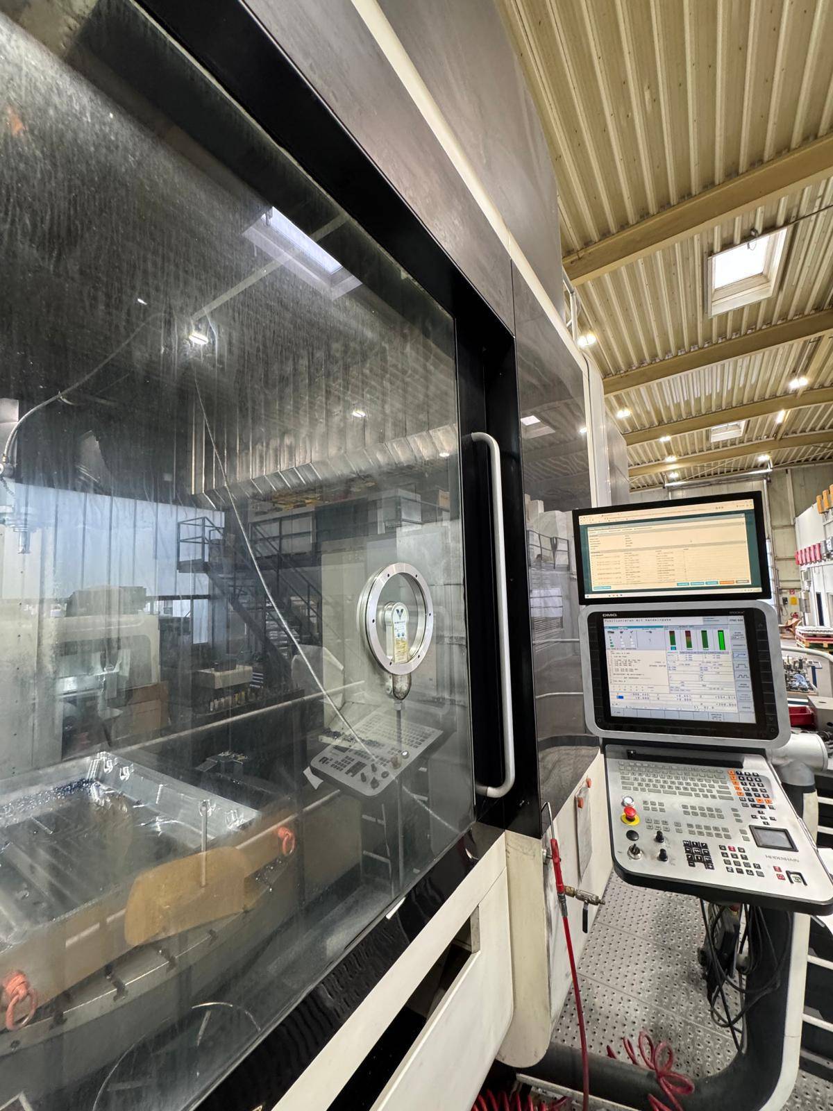 SWH GmbH - CNC milling machine - DMG DMU 210 P